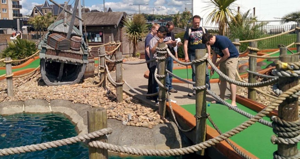 Pirates Bay Adventure Golf Course | Crazy Golf | Family Day Out | Parties